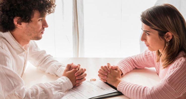 13 Signs A Relationship Is Ending