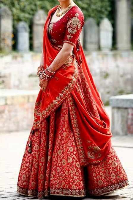10 Amazing Red Bridal Lehengas That Are Gorgeous