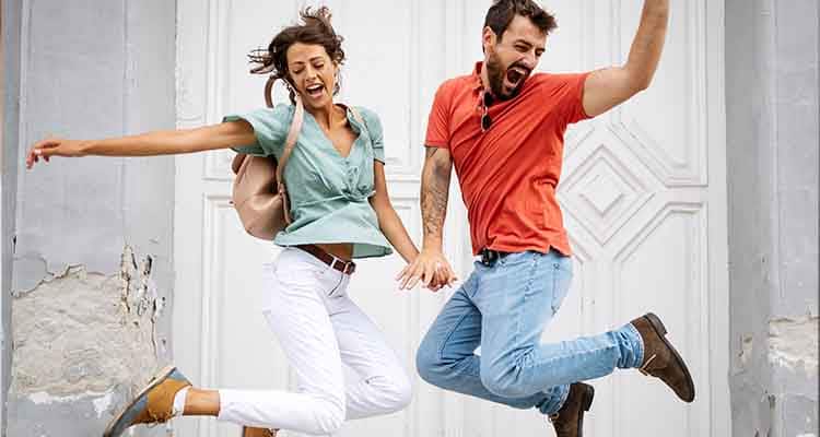 Crazy Things Couples Do When No One Is Watching