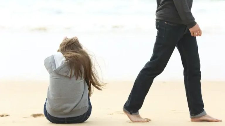 15 Expert-Backed Tips On How To Deal With Rejection