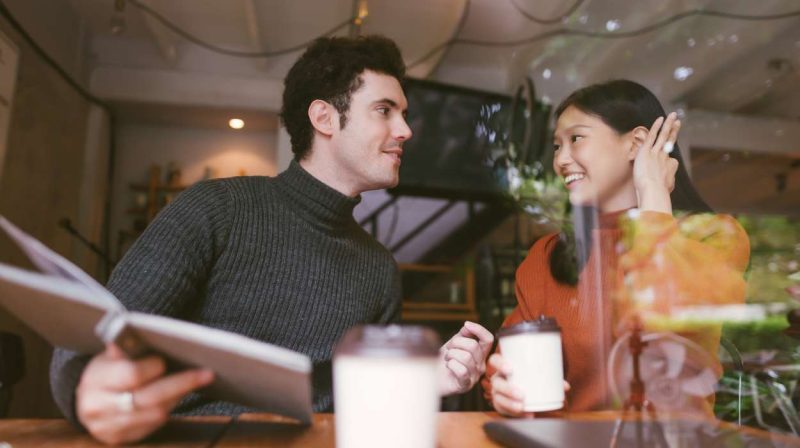 5 Things That Happen When An Introvert Falls In Love