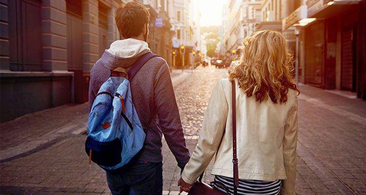 Trust Issues - 10 Signs You Find It Difficult To Trust Anyone