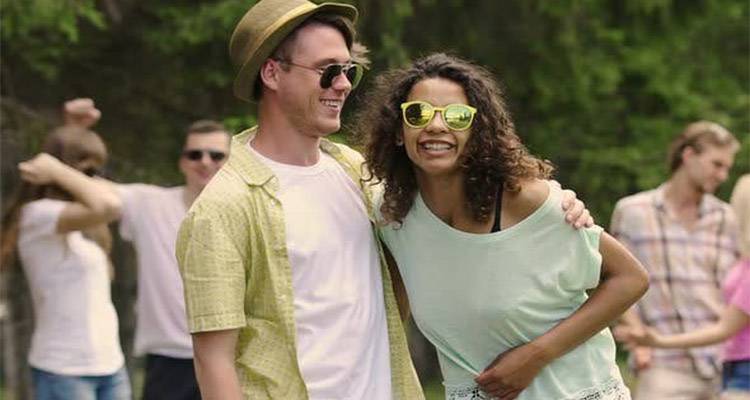 If People Are Misusing The “Hello” Hug Here’s What You Can Do…