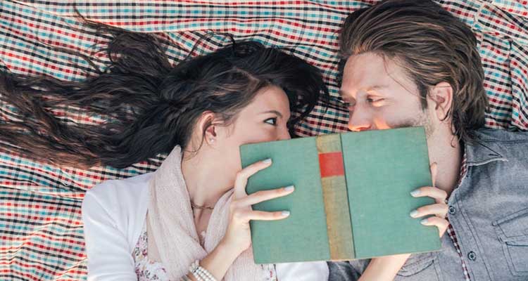 12 Ways To Build Intellectual Intimacy In A Relationship