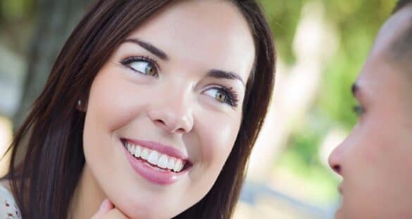 Flirting With Your Eyes 11 Moves That Almost Always Work