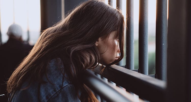 7 Steps To Ensure Closure After A Breakup - Are You Following These?