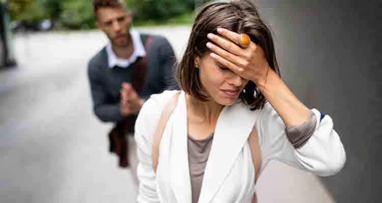 13 Signs A Relationship Is Ending