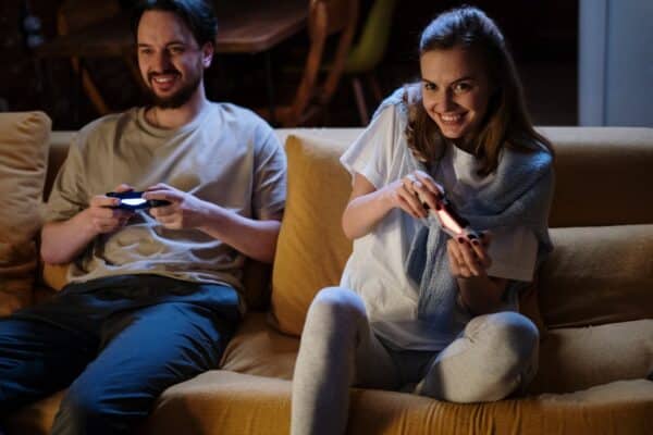 13 Things To Know About Dating A Gamer