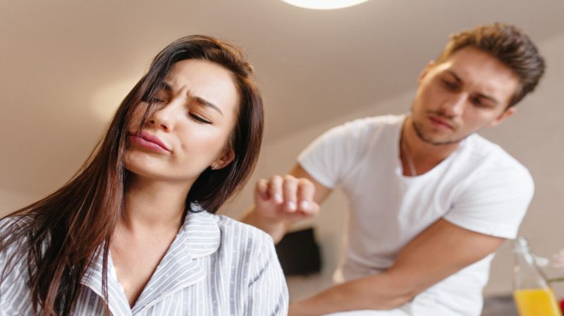 Passive-Aggressive Behavior In Relationship: Signs & Examples