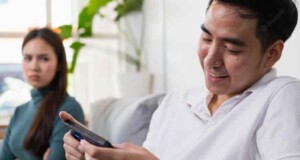 10 Signs Of Rejection In A Relationship And What To Do