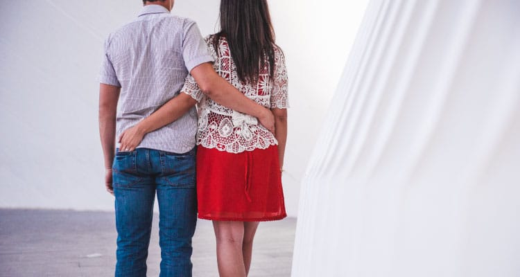 Side Hug Vs Frontal Hug