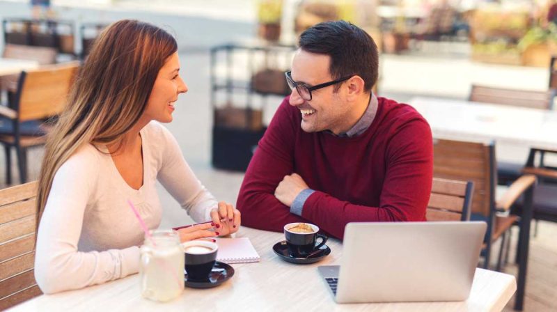 25 Ways To Keep A Conversation Going With A Girl