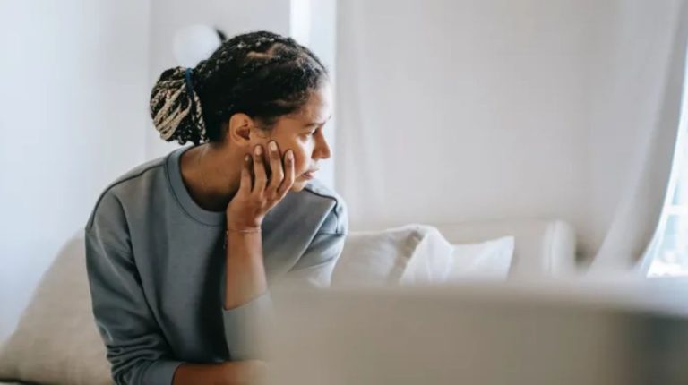 9 Reasons You Miss Your Ex And 5 Things You Can Do About It