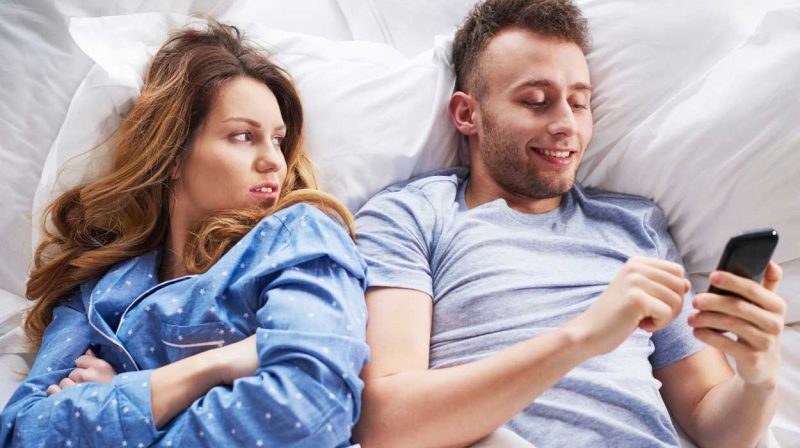 How To Get Over Cheating Guilt: 10 Expert-Back Tips