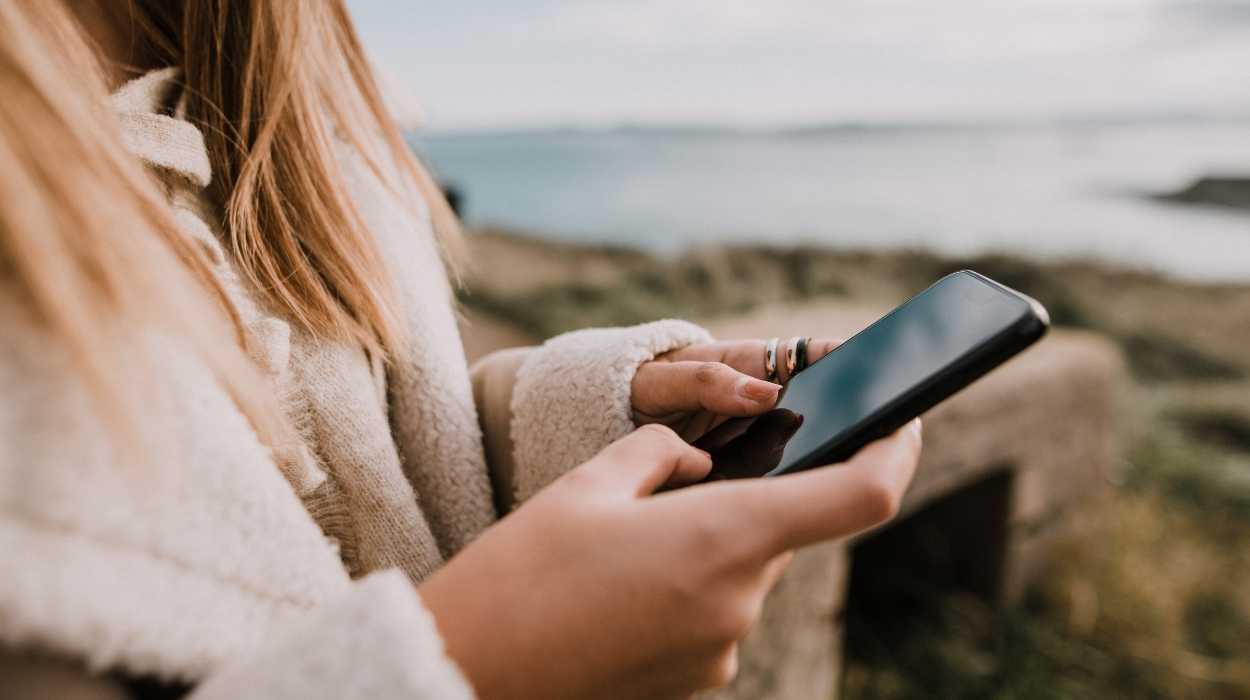 50 Examples Of Texts To Make Him Feel Guilty For Hurting You