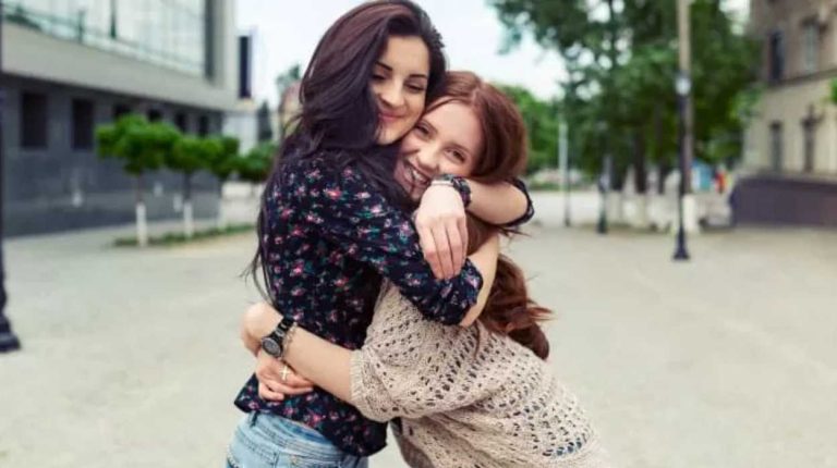 16 Different Types Of Hugs And What They Mean