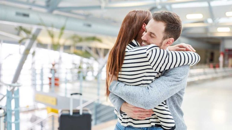 16 Different Types Of Hugs And What They Mean