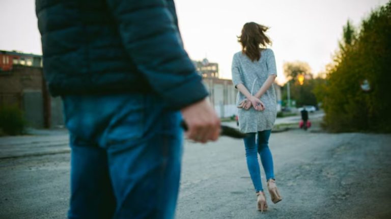 11 Red Flags When Dating A Separated Man | Don't Ignore These
