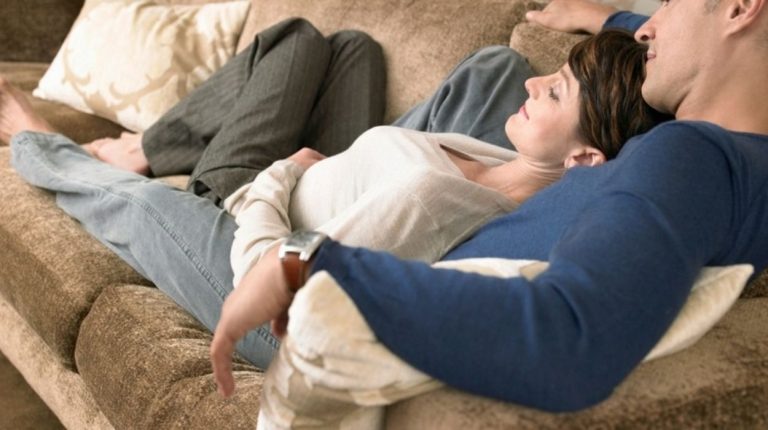 What Is Affection In A Relationship And How To Show It